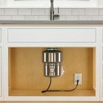 5 Best Batch Feed Garbage Disposals (Comparison Guide 2021)