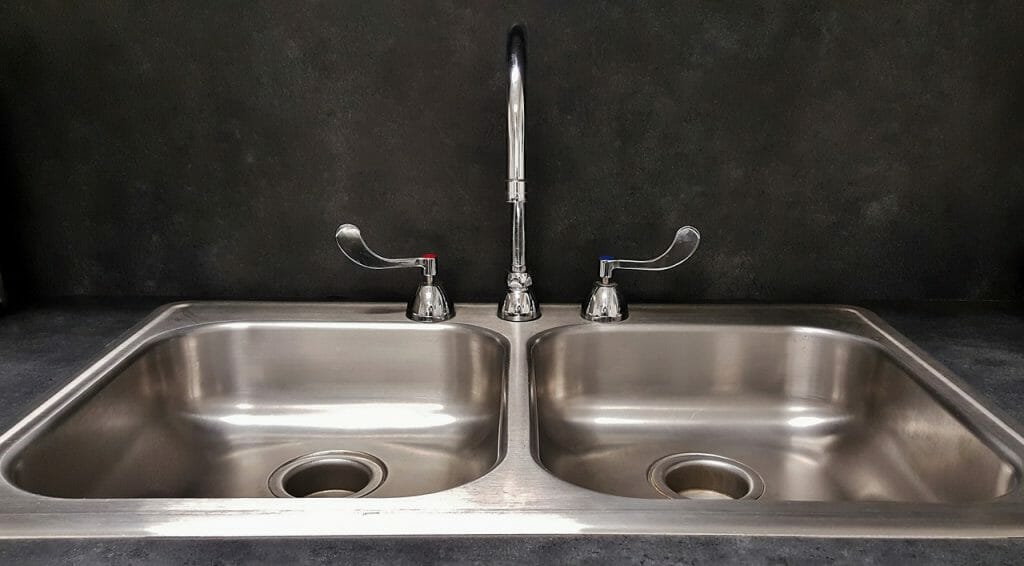 Single Vs Double Bowl Kitchen Sinks: 8 Best Models Compared