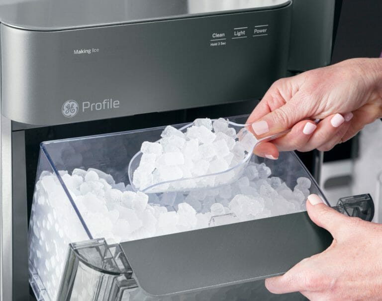GE Ice Maker Not Working (How To Troubleshoot Refrigerator)